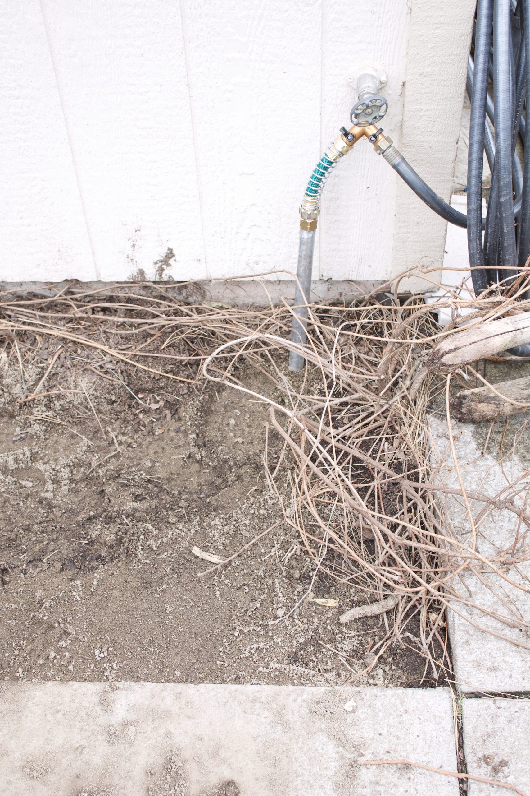 How to make an extended outdoor faucet to your garden