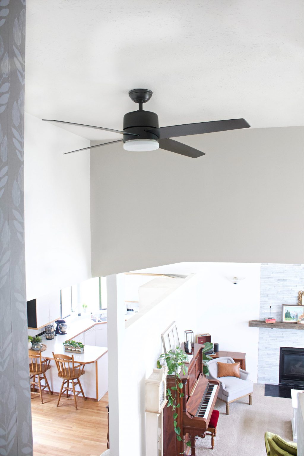 How A Ceiling Fan Completed Our Entryway | From Gold to Classy Black